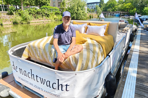 Kortrijkse 'local heroes' tekenen gezamenlijk voor een slaapbootstunt ...