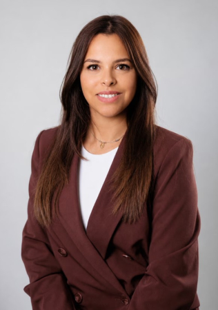 OMODA & JAECOO Belux stelt Noha Saddem aan als PR & Events Manager ...