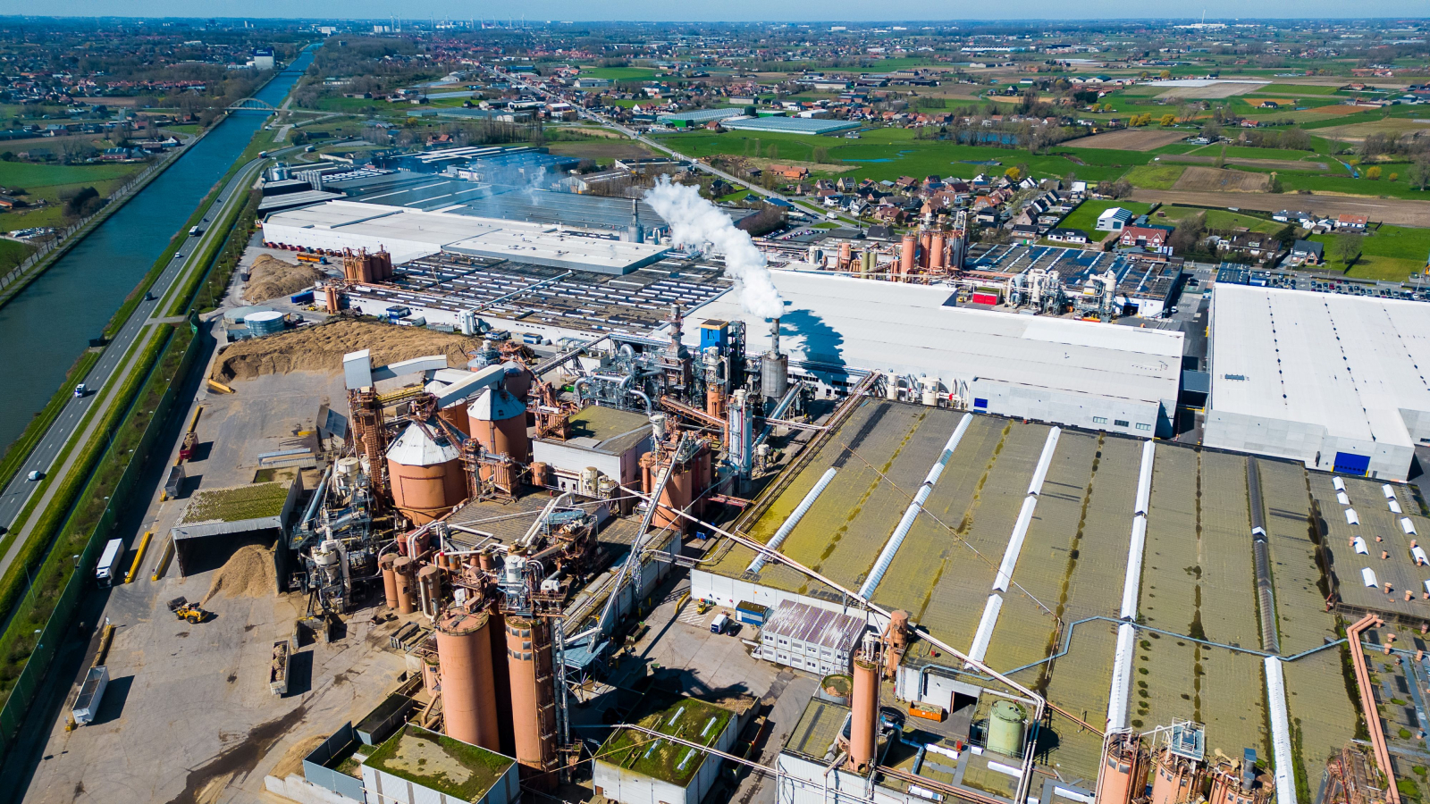 Unilin geeft er een lap op en plant nieuwe investering van 100 miljoen ...