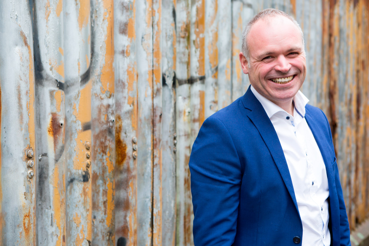 Maarten Andriessen gaat weer solo - Made in