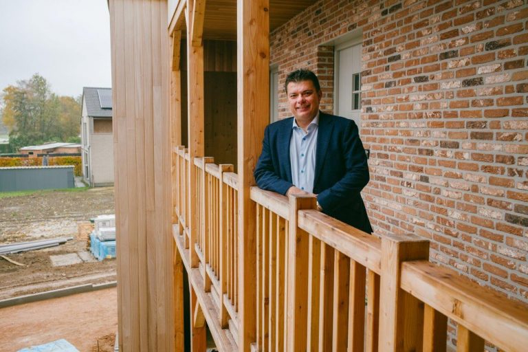 Dirk Peeters - Made in