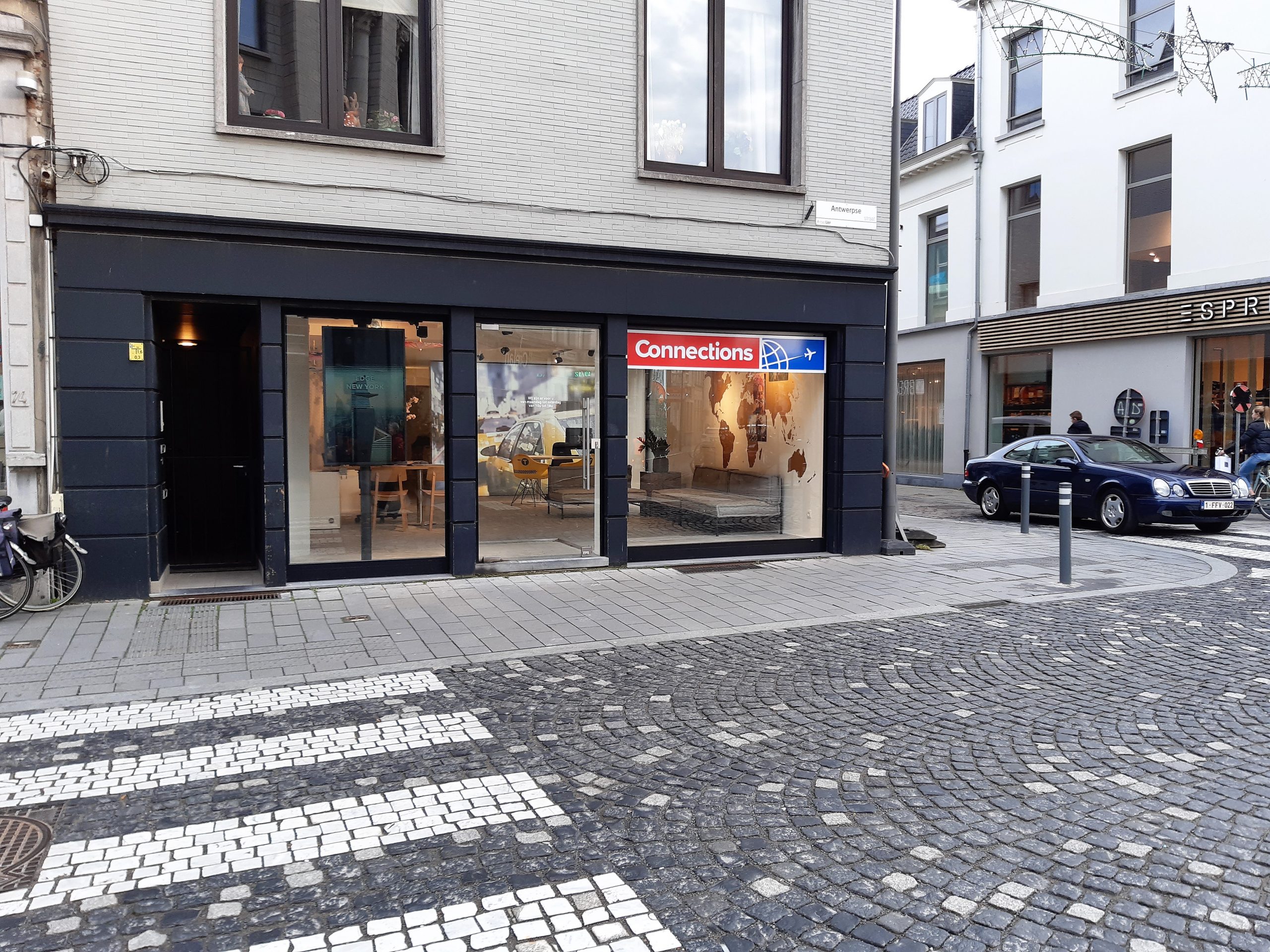 Nieuwe Connections Travel Shop in Lier - Made in