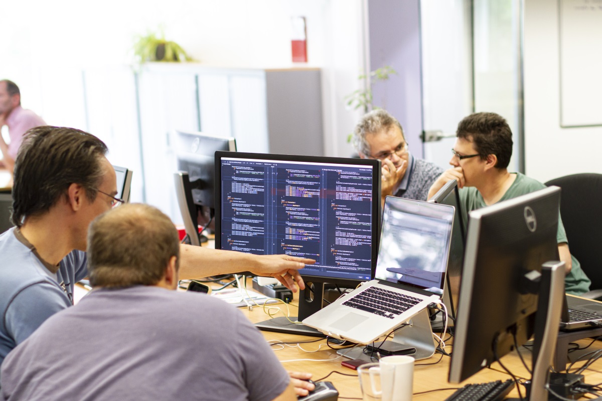 PeopleWare biedt blokkers eerste hulp bij IT-vragen - Made in