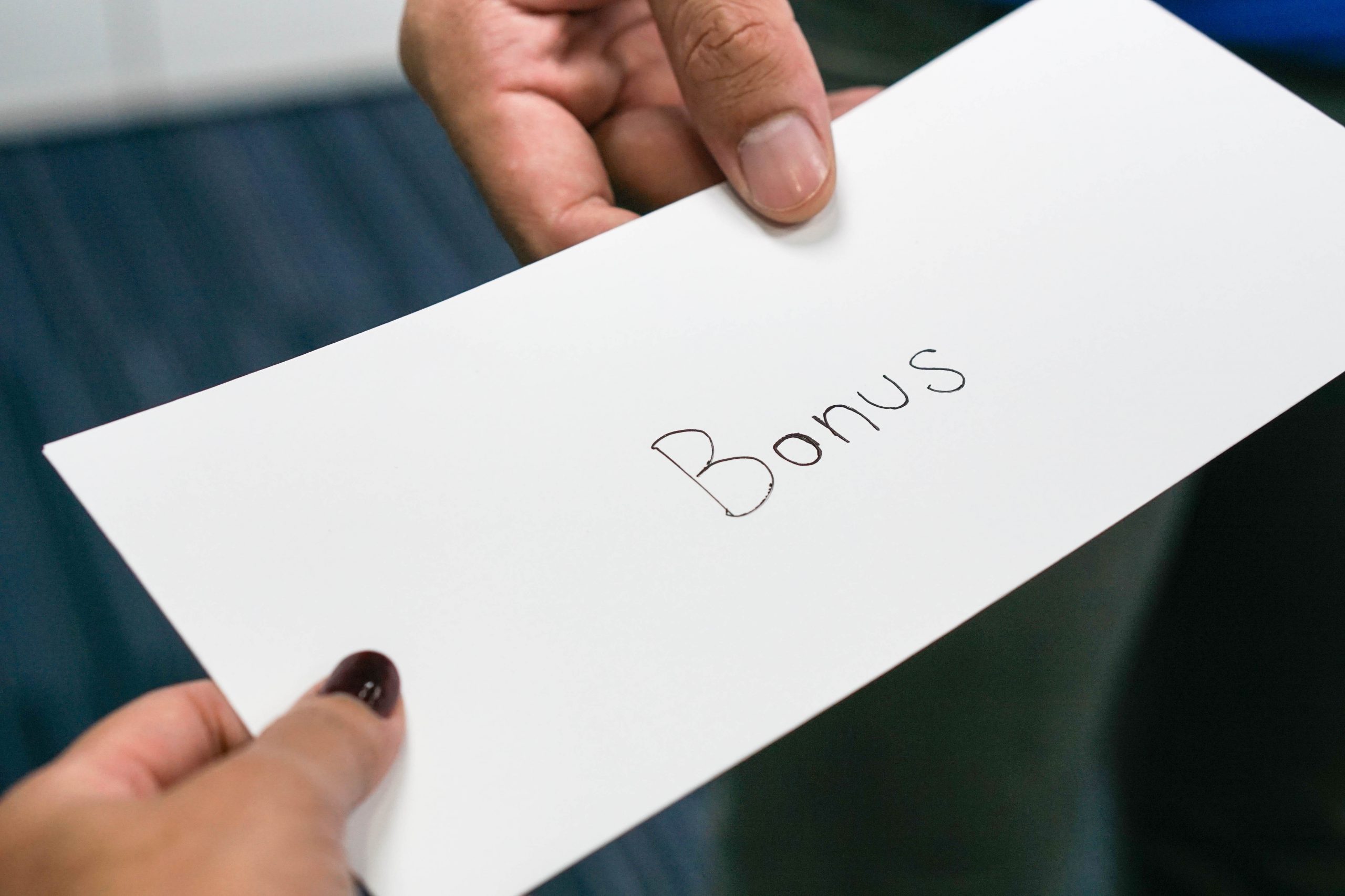 Een bonus voor uw medewerkers? Dit zijn alvast drie interessante ...