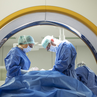 Heilig Hart Tienen verwijdert rughernia met kijkoperatie - Made in