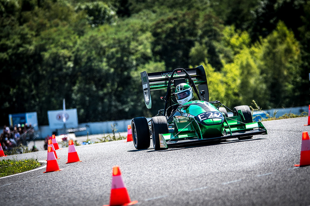 Leuvense studenten industrieel ingenieur ontwikkelen elektrische ...