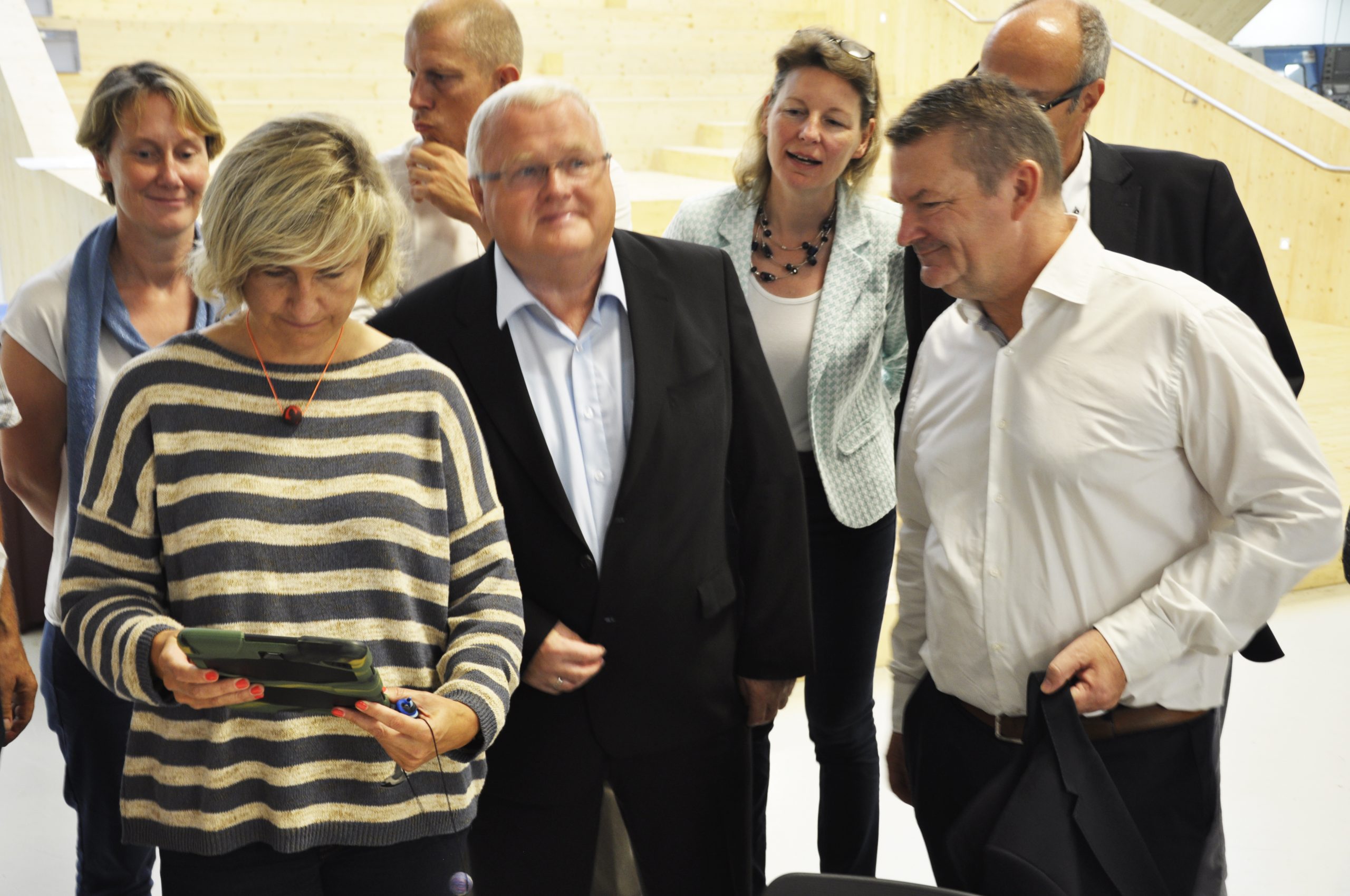 Hilde Crevits gooit supercomputer in de strijd - Made in